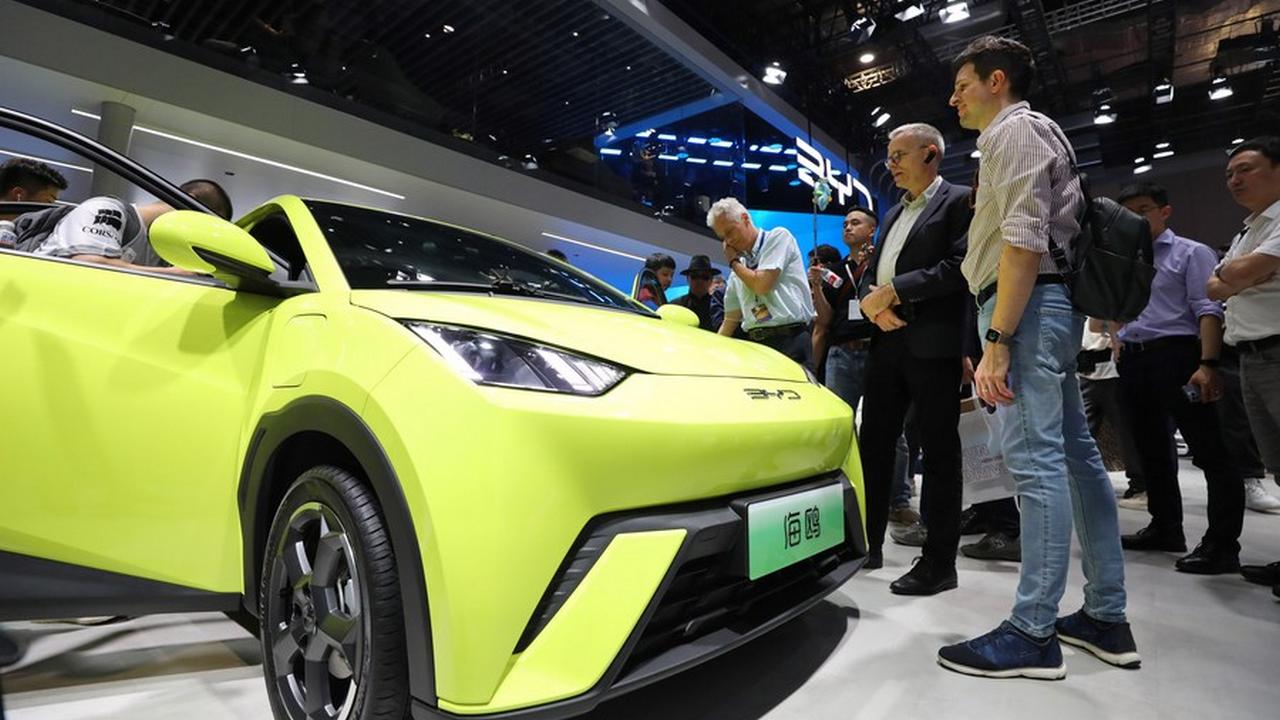 Čínský BYD se účastní Automobile Barcelona 2023 s 5 modely NEV - Silk ...